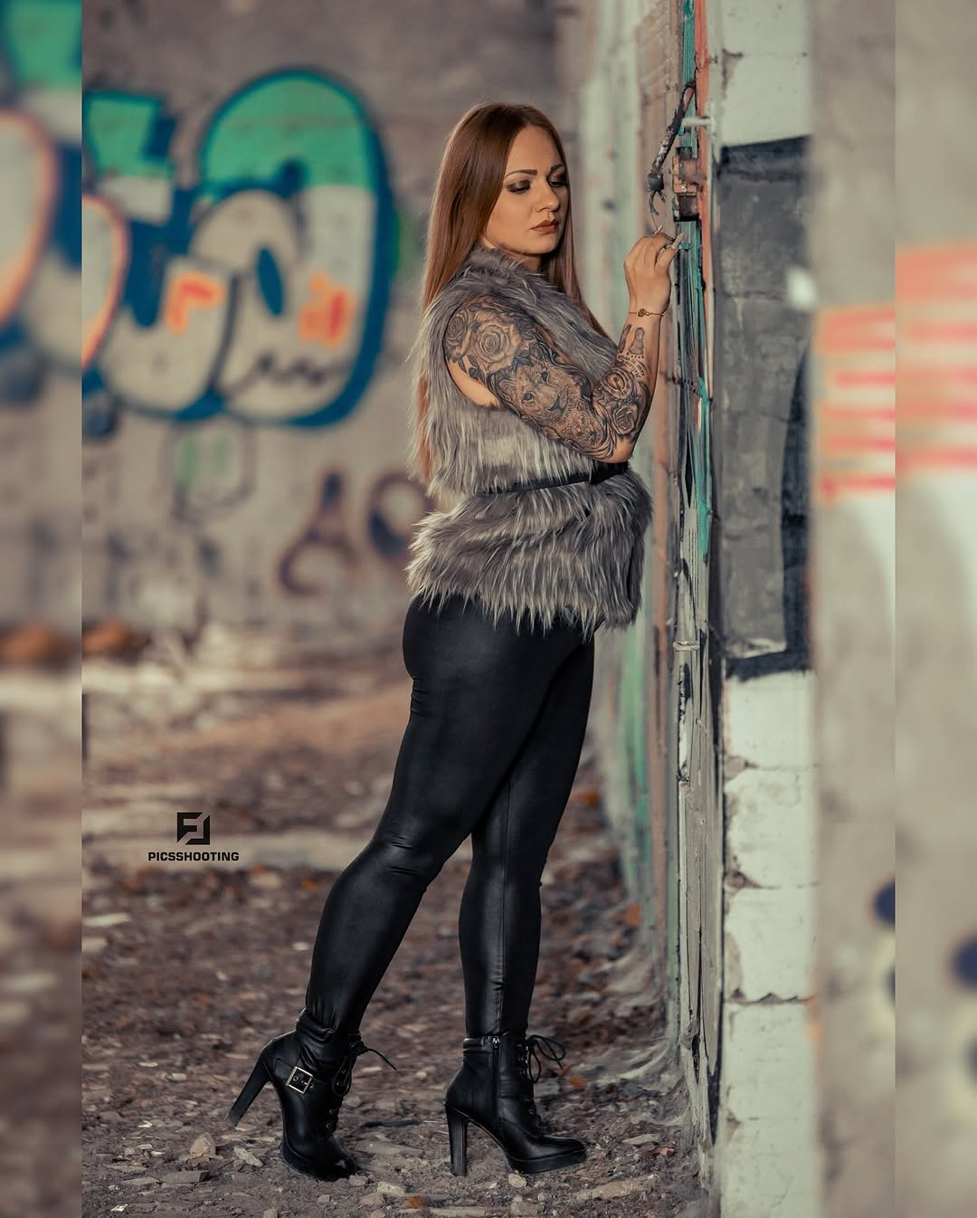 LederLegins532~@flpicsshooting - Gifyu