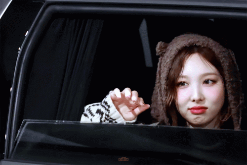 img 2025 02 05T182126.896 - Gifyu